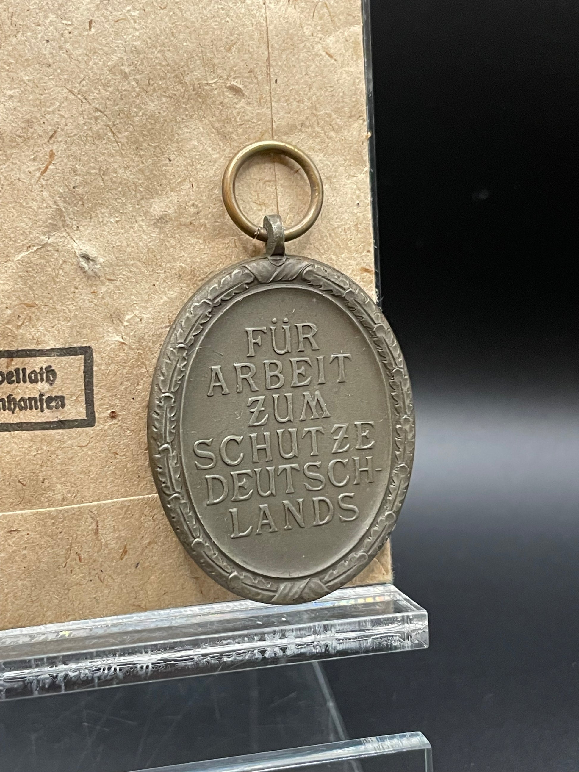 GERMAN WW2 UNISSUED WEST WALL MEDAL W/ FACTORY PACKET BY CARL POELLATH ...